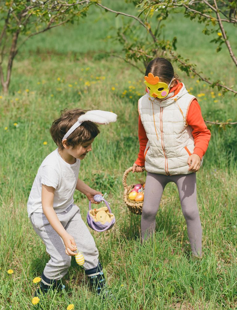 5 Essential Tips for Hosting a Fun Neighborhood Easter Egg Hunt - Sendo ...